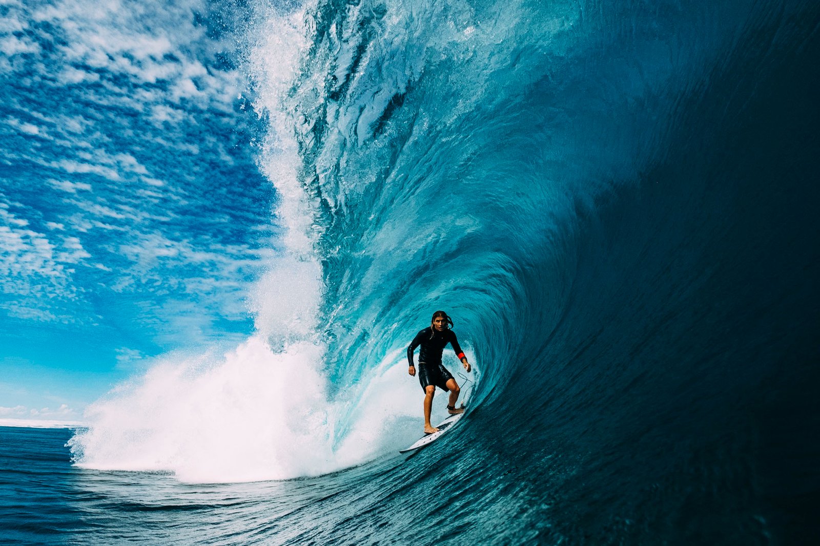 8 Best Surf Photographers of All Time